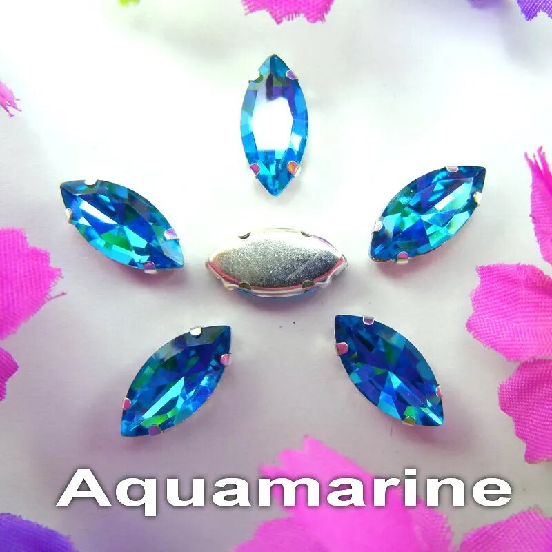 Кристаллы бирюзовые Navette 7x15mm 20шт