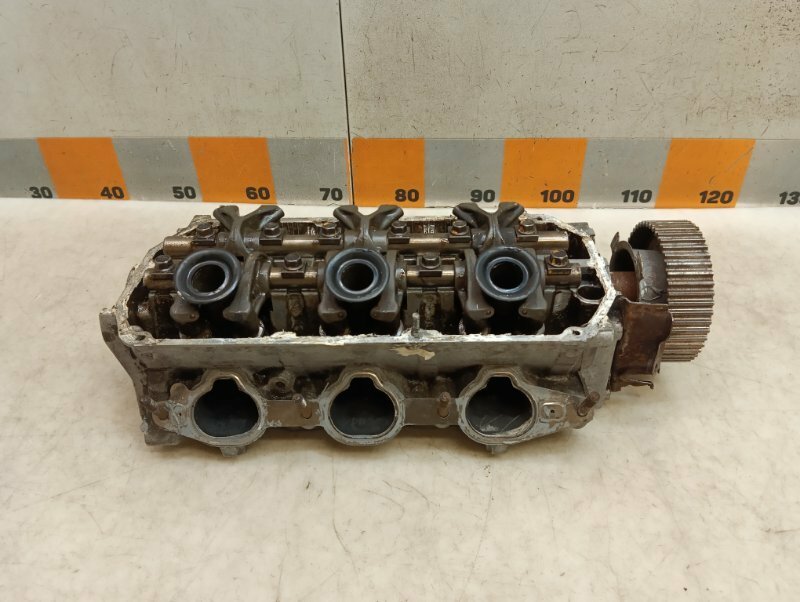 Б/У ГБЦ, 3.0 6G72 Головка блока Mitsubishi Montero Sport 2000 Прав. 359817 MITSUBISHI арт. MD307677
