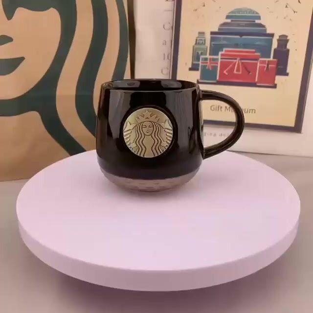 Кружка Starbucks "Black Collection", костяной фарфор, 414мл, с ложкой, подарочная упаковка — фото 1