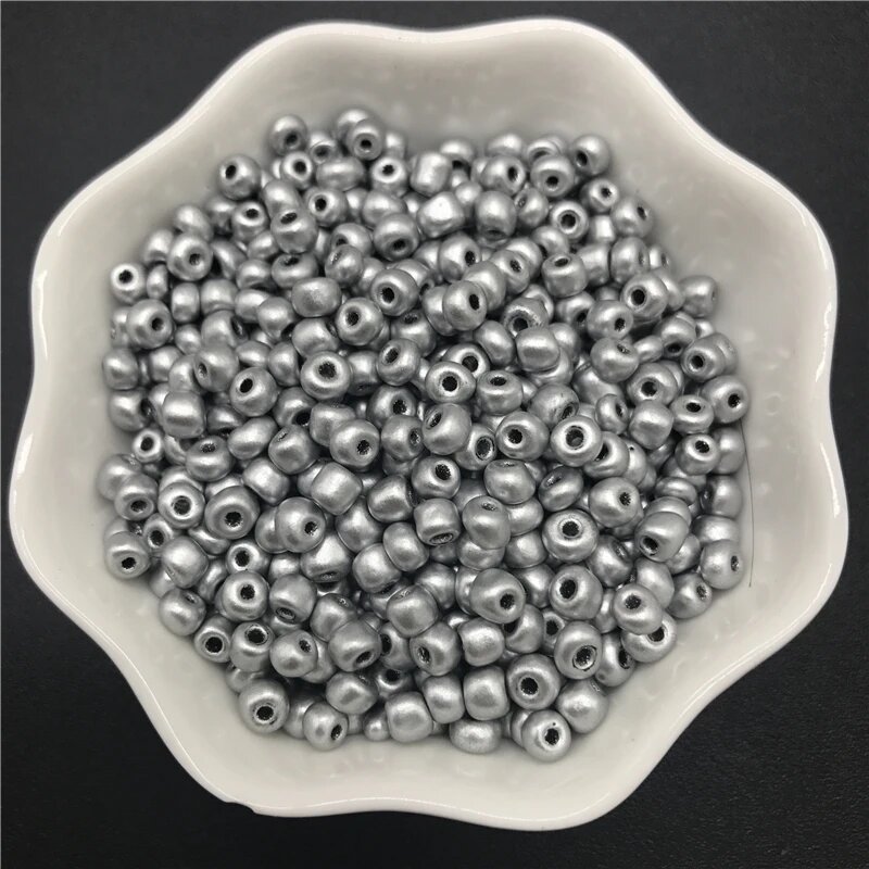 LXBENING Чешский стеклянный бисер 4 мм 200 шт Серебряный, Mz4M-21
