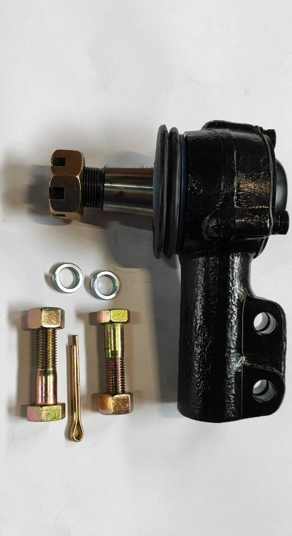 Наконечник рулевой тяги левый на 6520/5320 6520-3414057