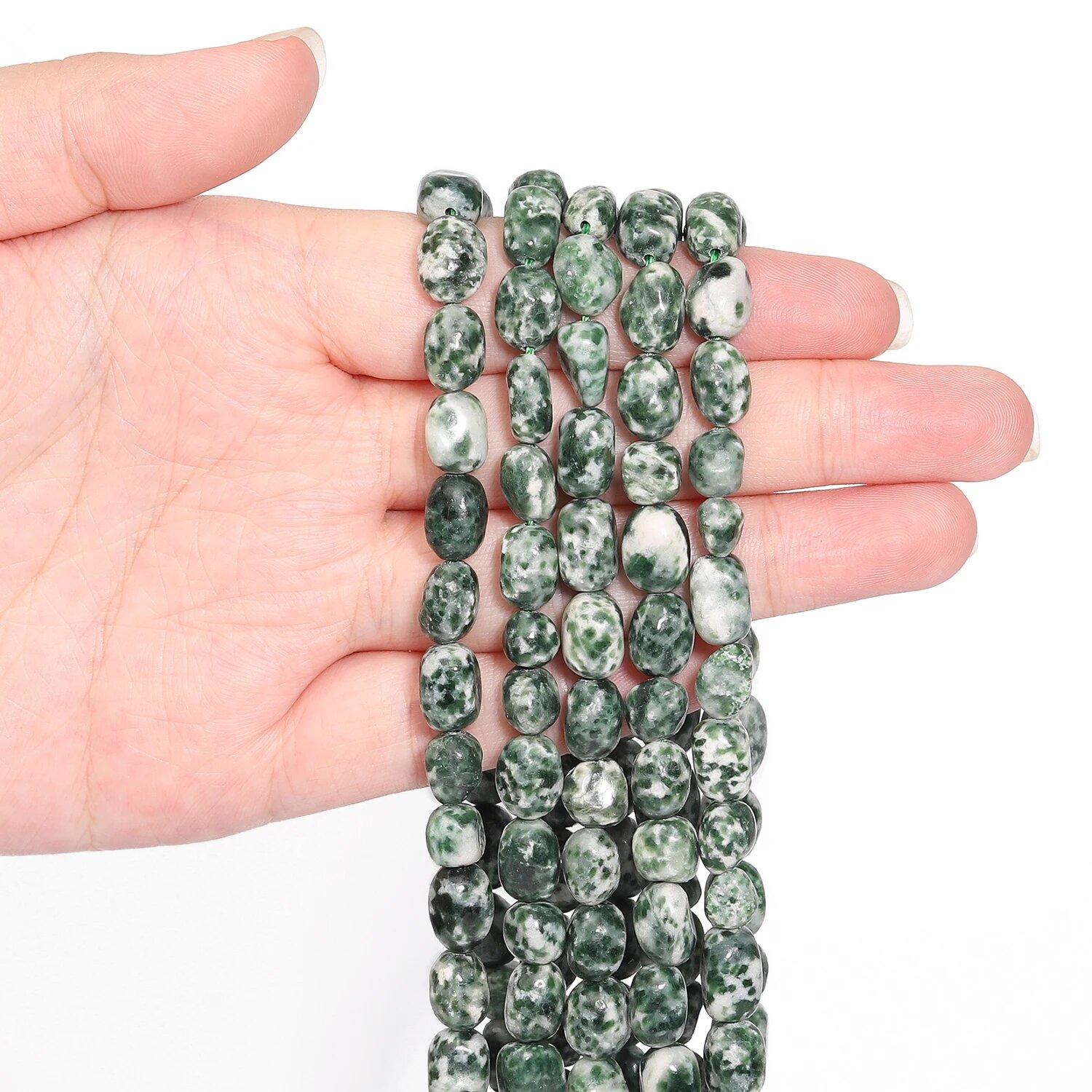 Бусины Tree Agate изумрудные, 8-10 мм