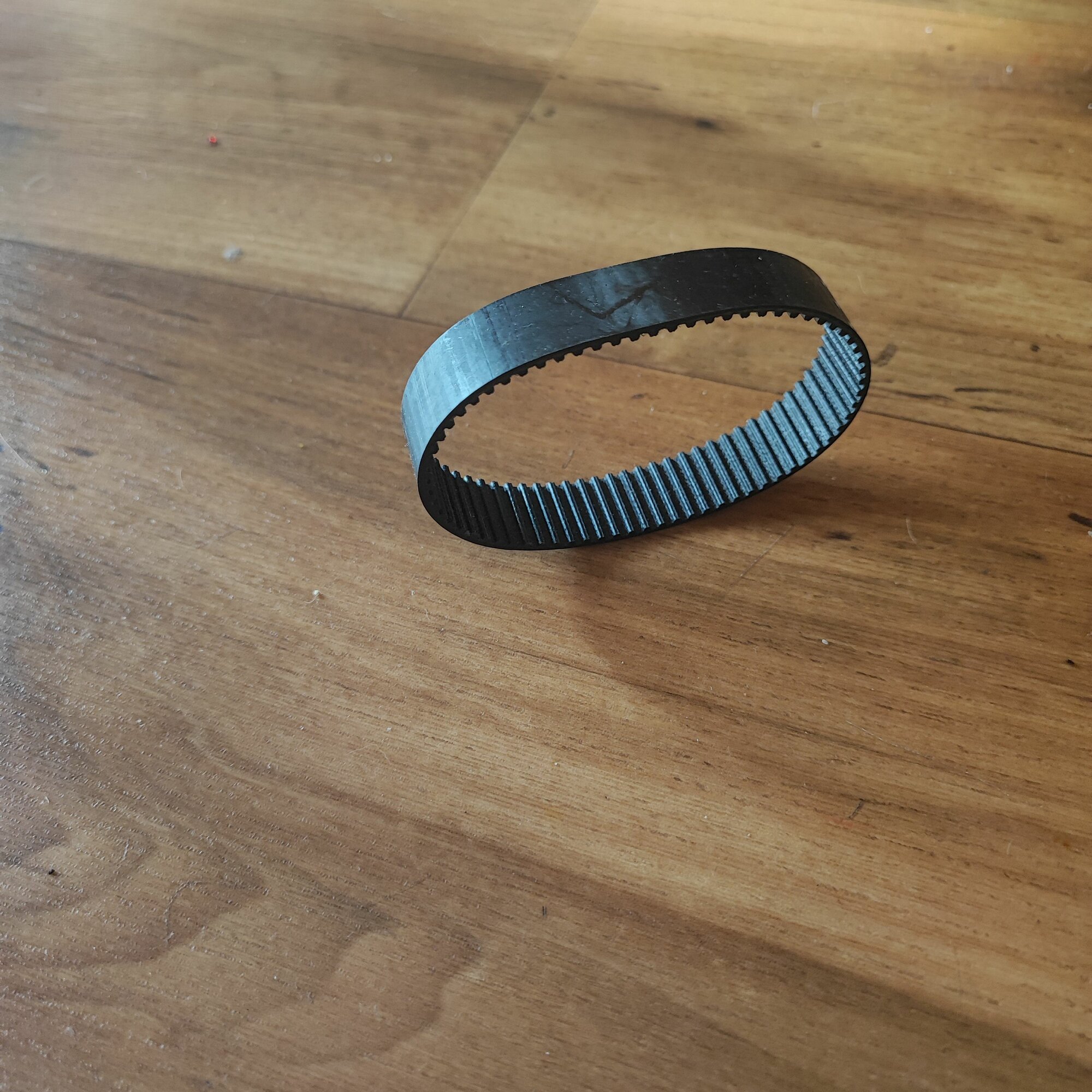 Ремень электрорубанка Rebir E-82, IE-820