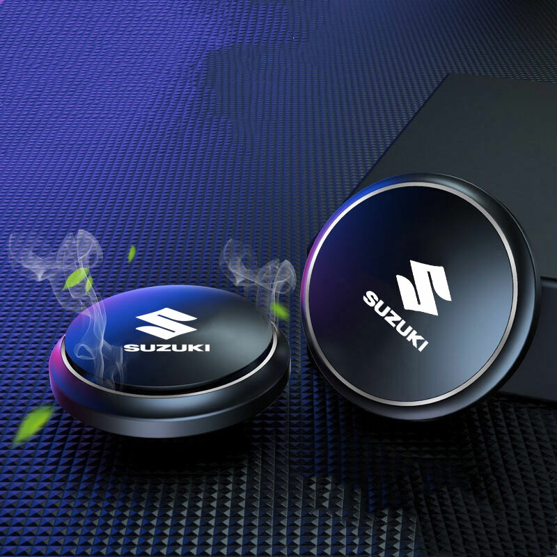 Ароматизатор на панель автомобиля с логотипом SUZUKI в виде НЛО