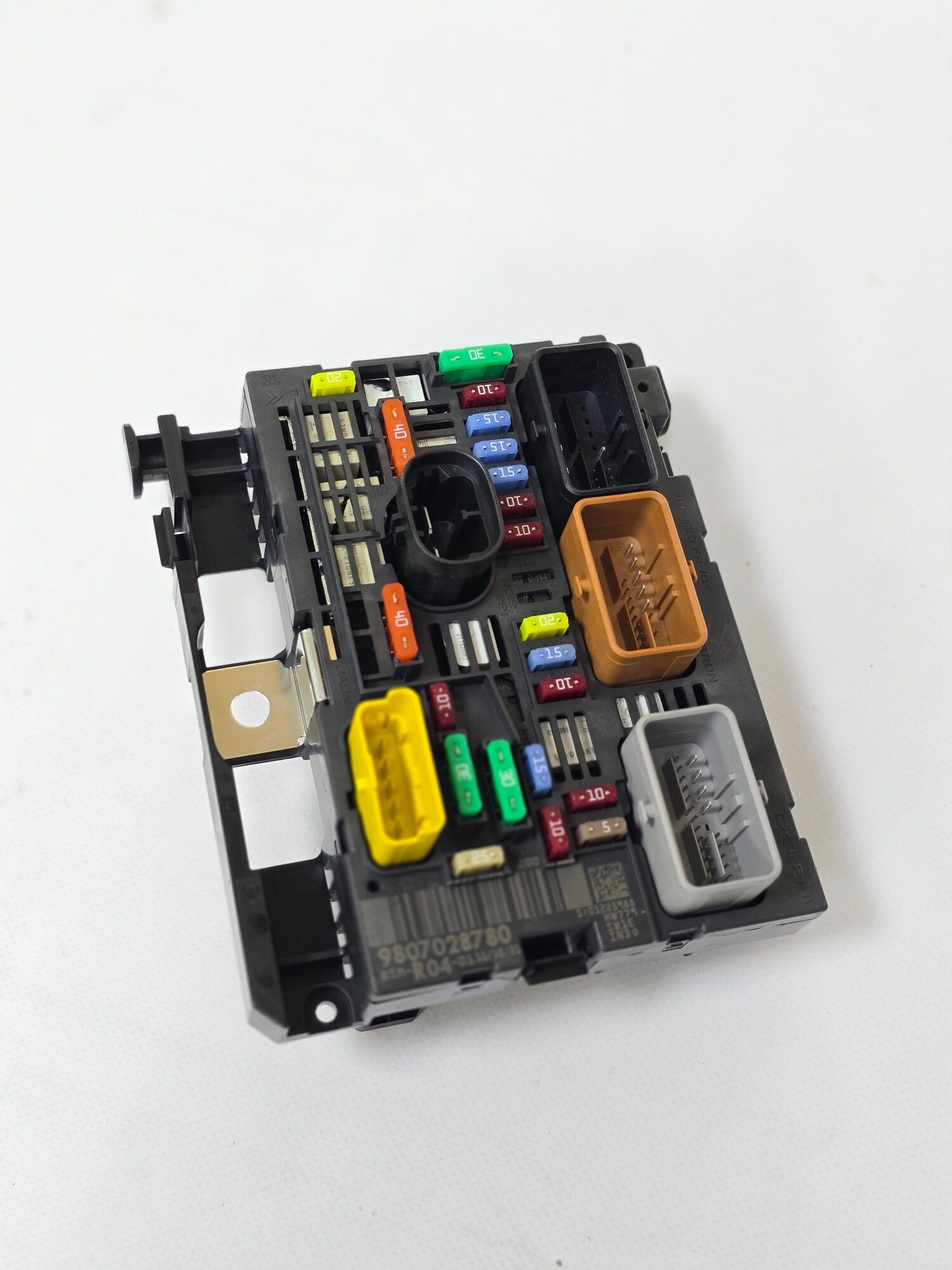 BSM R04 блок предохранителей 9807028780