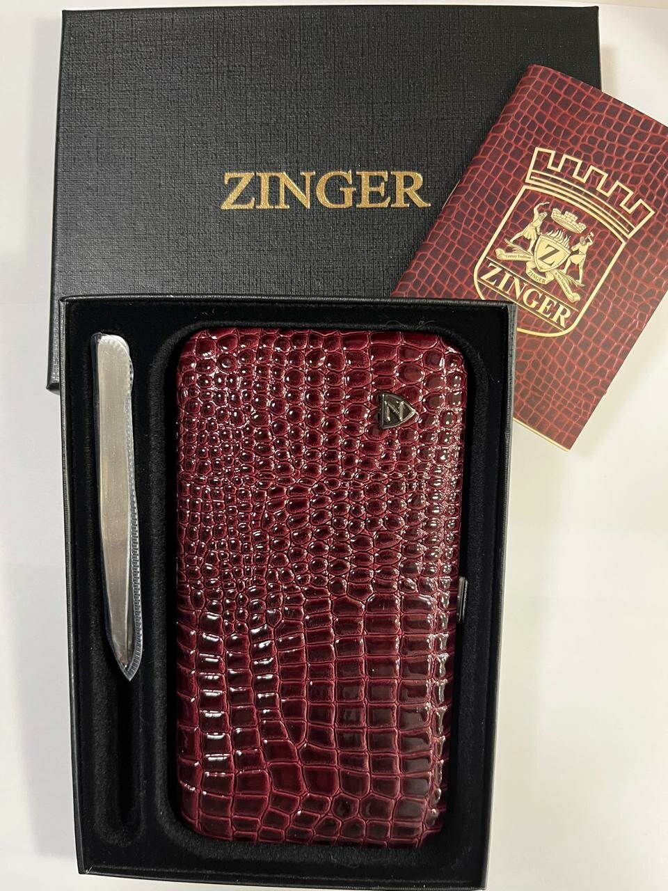 Маникюрный дорожный набор "Zinger" MSFE-201-3 S, 7 предметов, кожаный футляр, красный лаковый крокодил