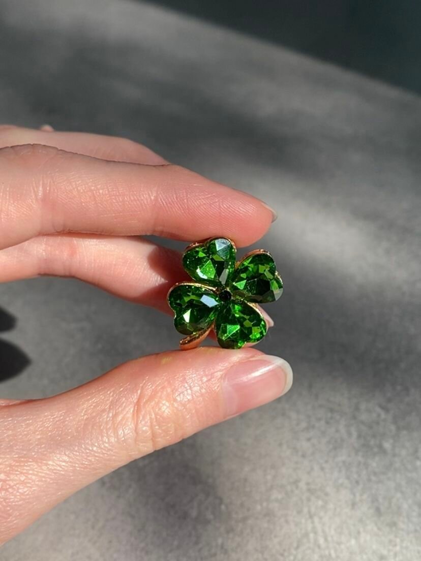 Брошь, кристалл