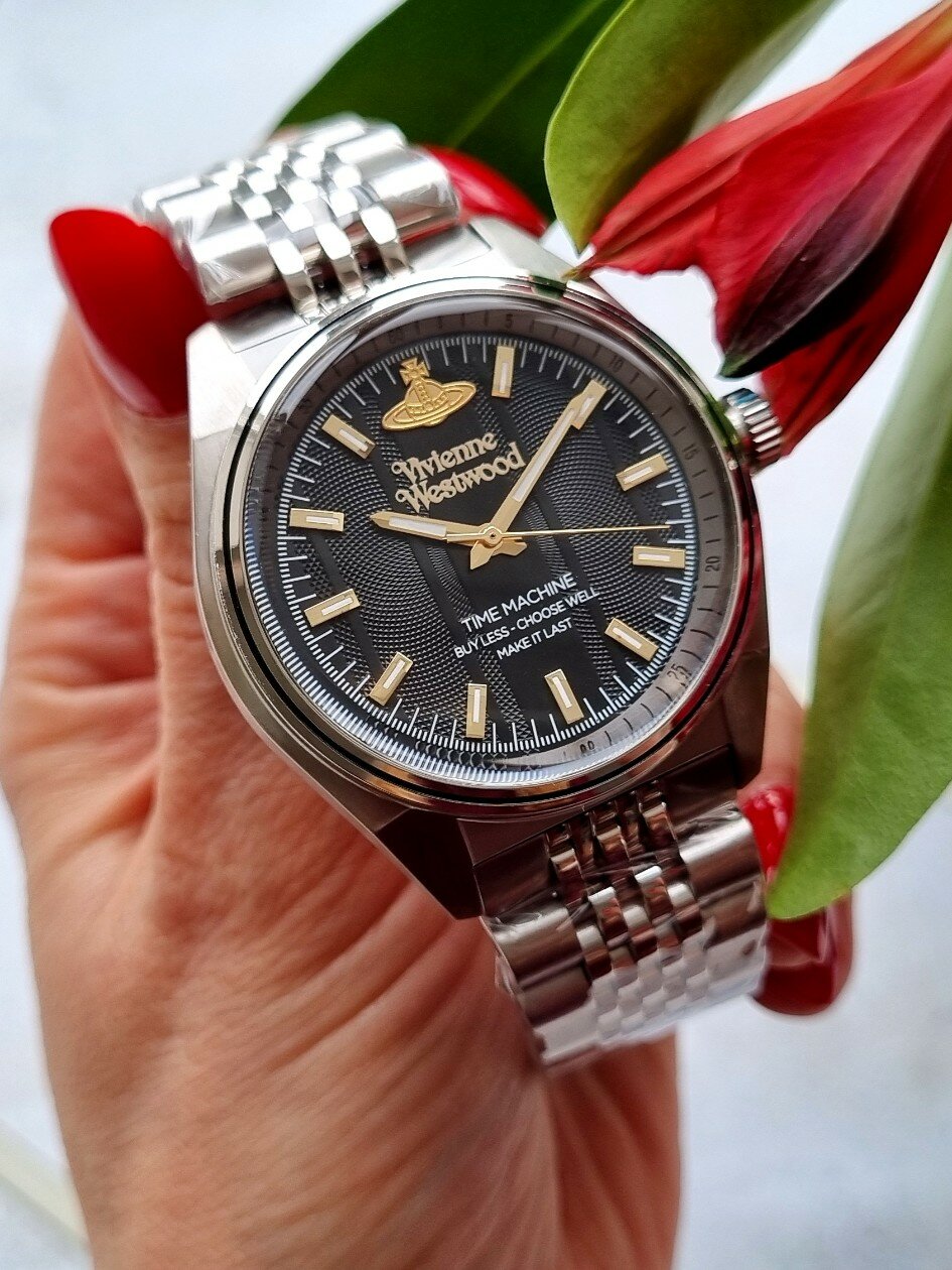 Наручные часы Vivienne Westwood