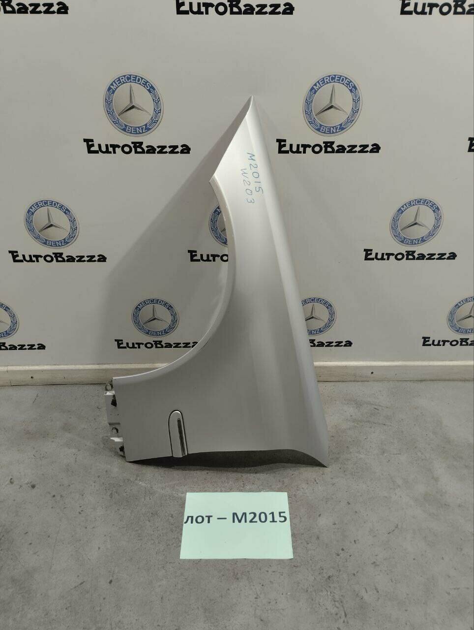 Крыло переднее левое Mercedes W203 Conversion A2038801318