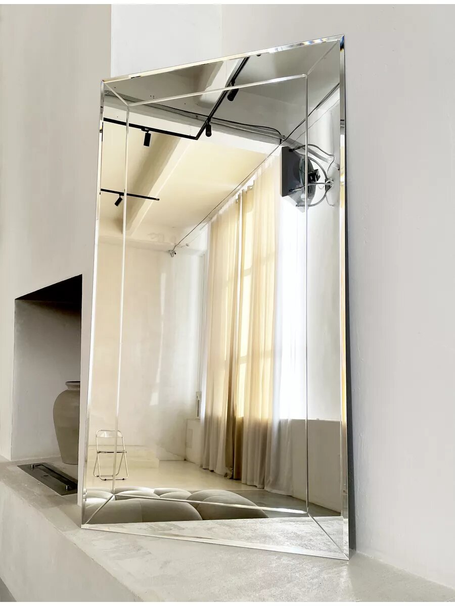 Зеркало с гравировкой настенное 110 * 60 см