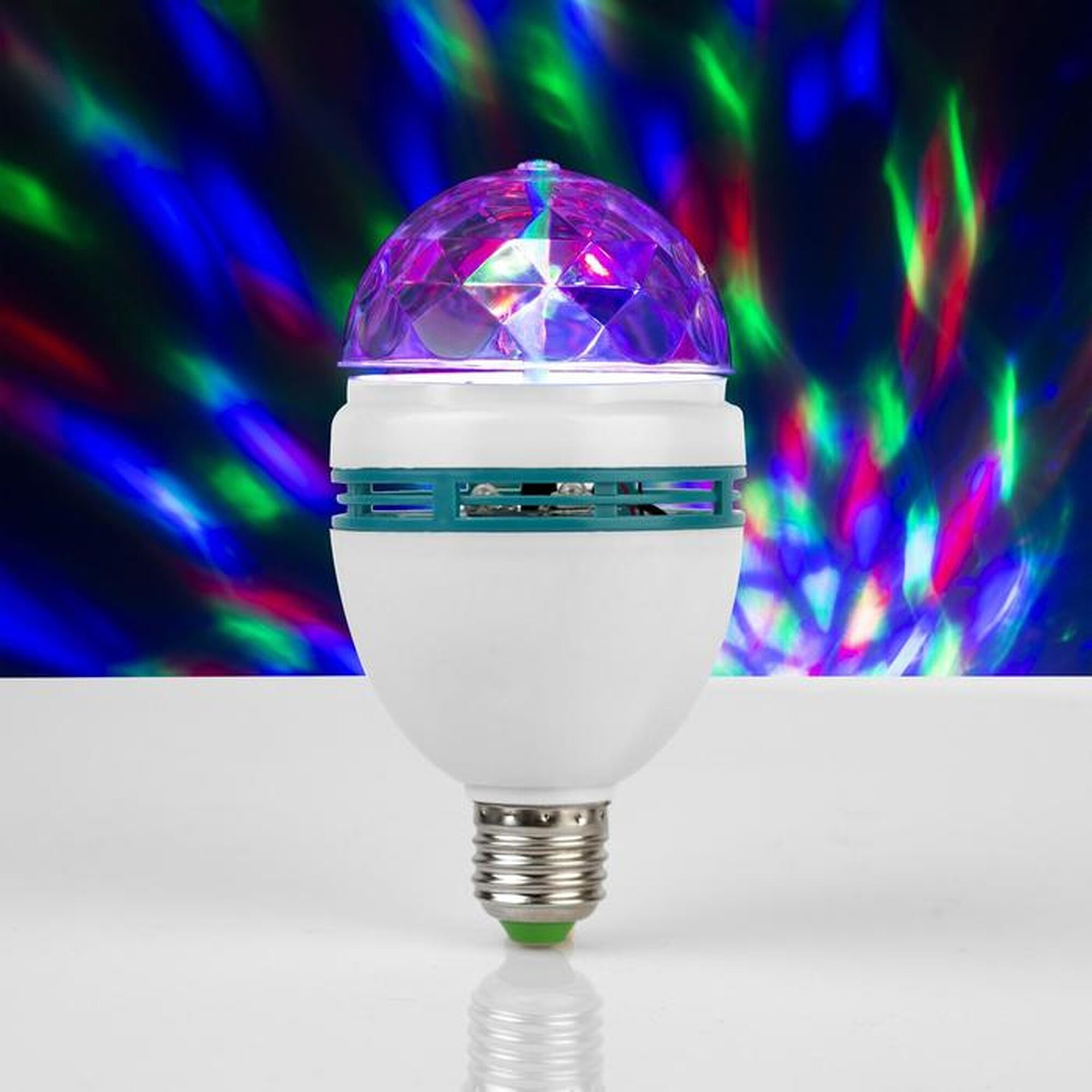 Лампа Luazon Lighting «Диско-шар», RGB, E27, 3 Вт, пластик, металл, белая