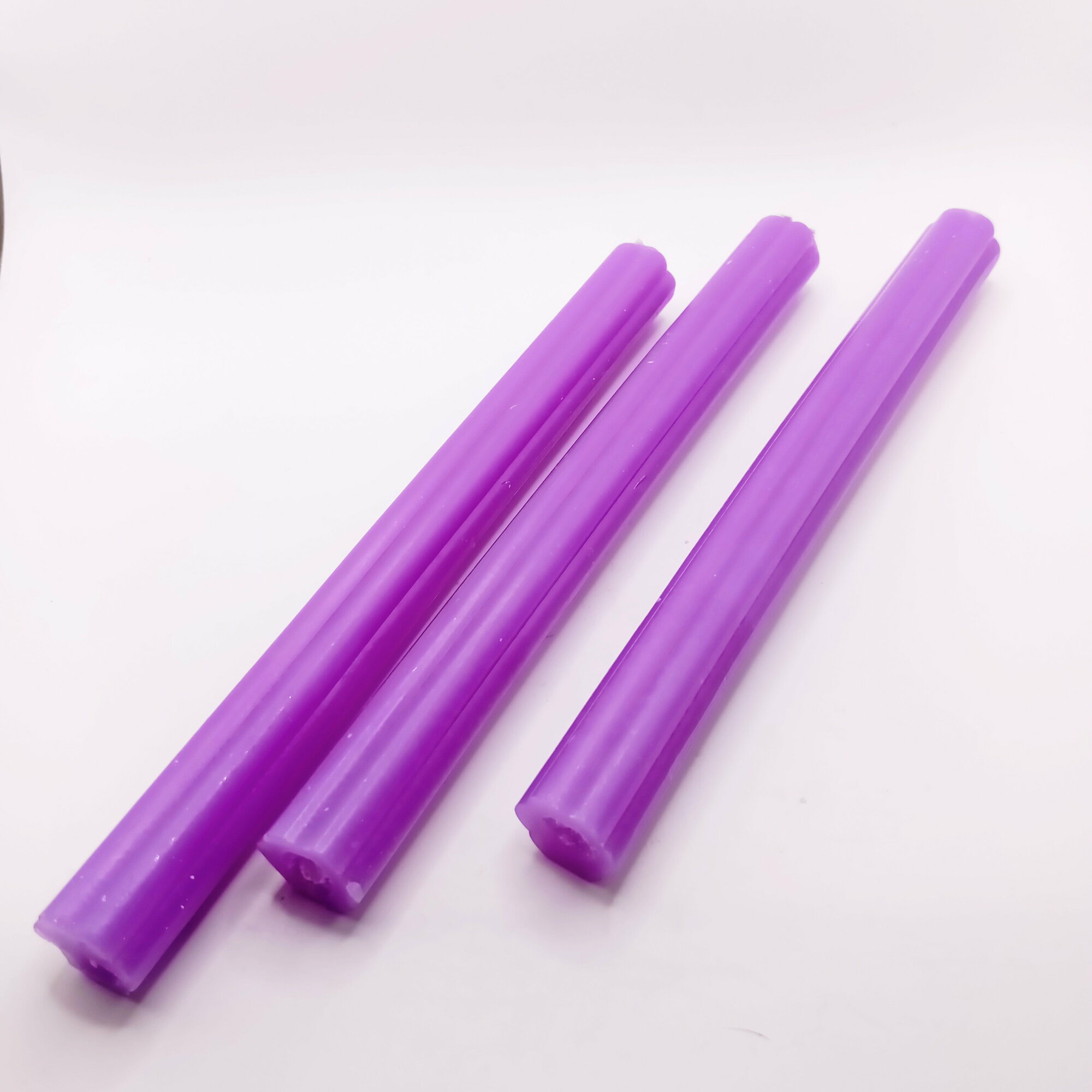 Набор свечей "Колонна" от бренда Rusin&Co, 3 штуки, сиреневого цвета