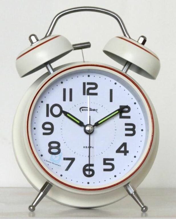 Будильник Космос Б-3304 бел