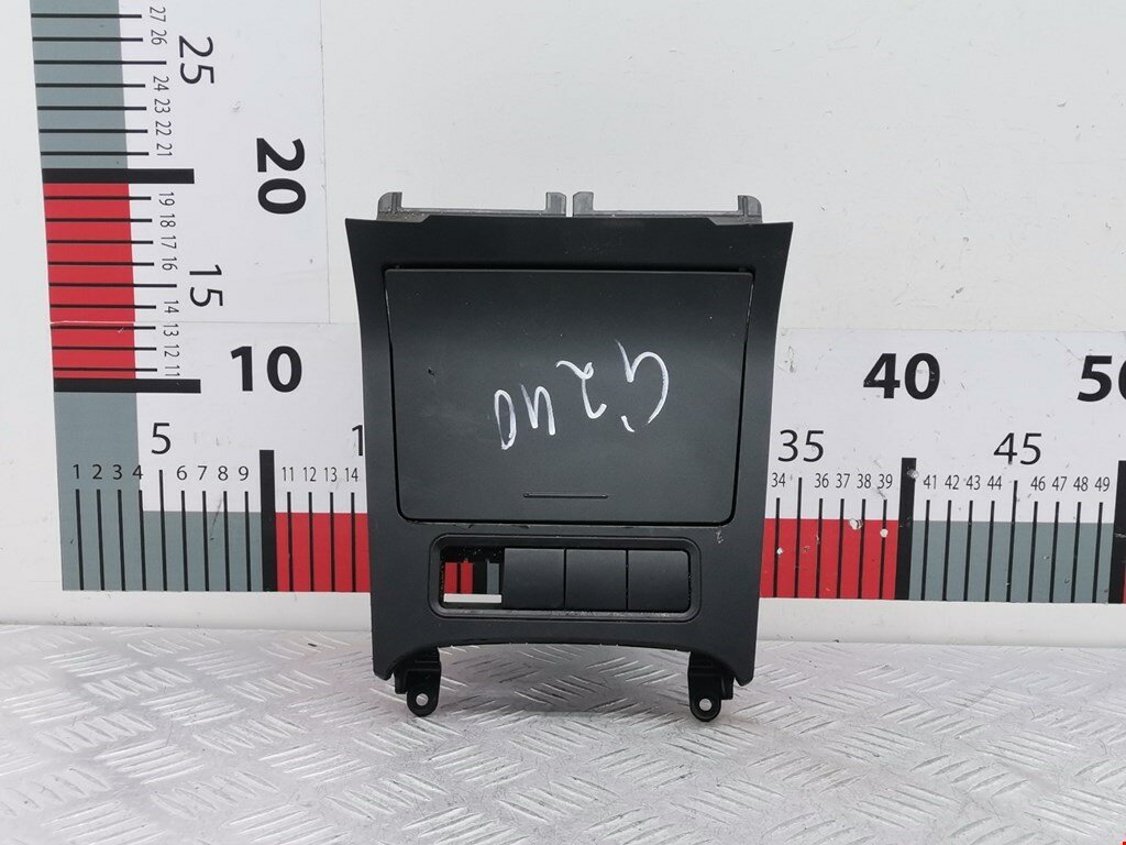 Урна автомобильная Volkswagen Golf 5 1K0857961 арт. 1998224