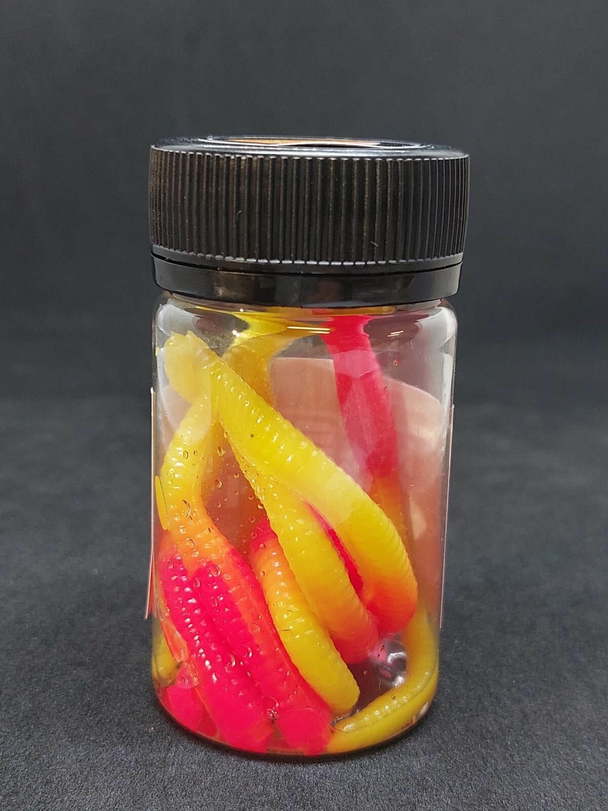 Силиконовые сьедобные приманки "Бобровый хвост". цвет желтый- розовый