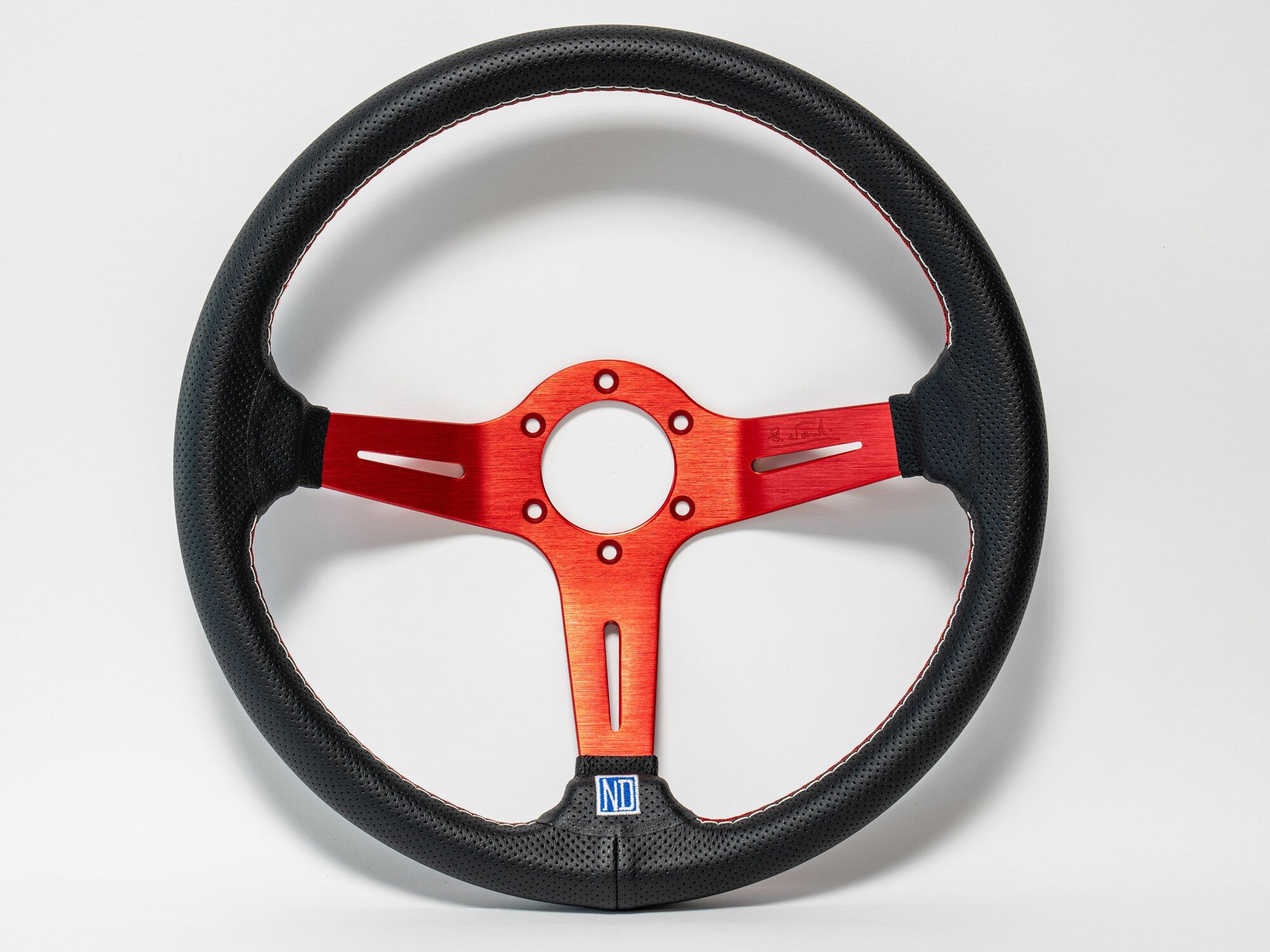 Универсальный гоночный руль для дрифтинга с вылетом red