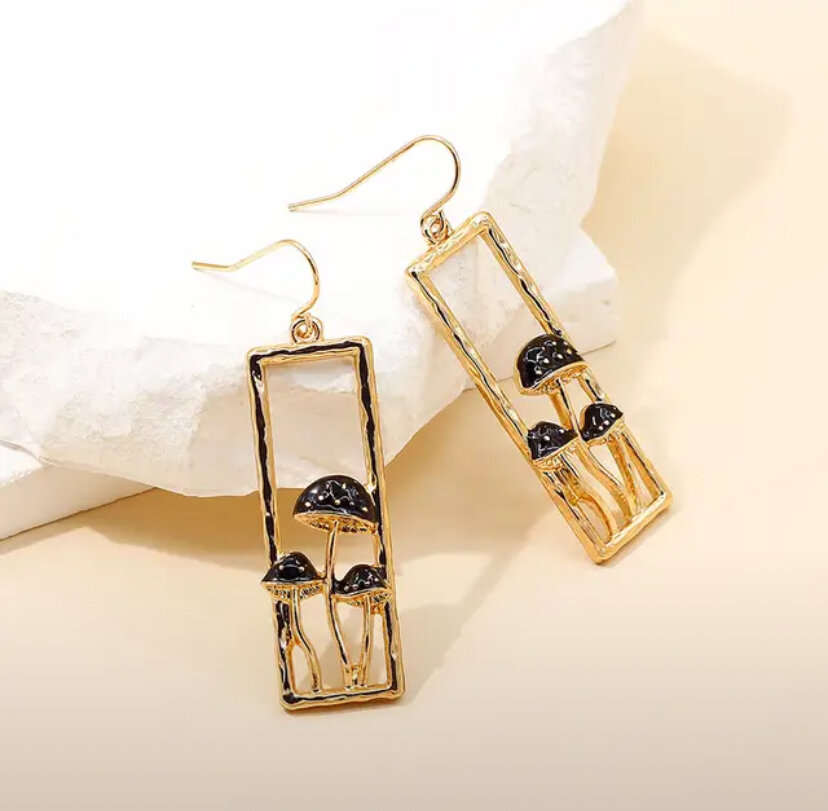 Серьги с подвесками, эмаль