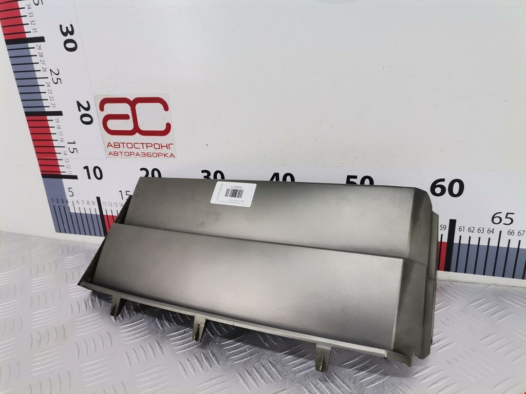 Решетка (дефлектор жабры) крыла правая Land Rover Range Rover 3 51137026900 арт. 1656911