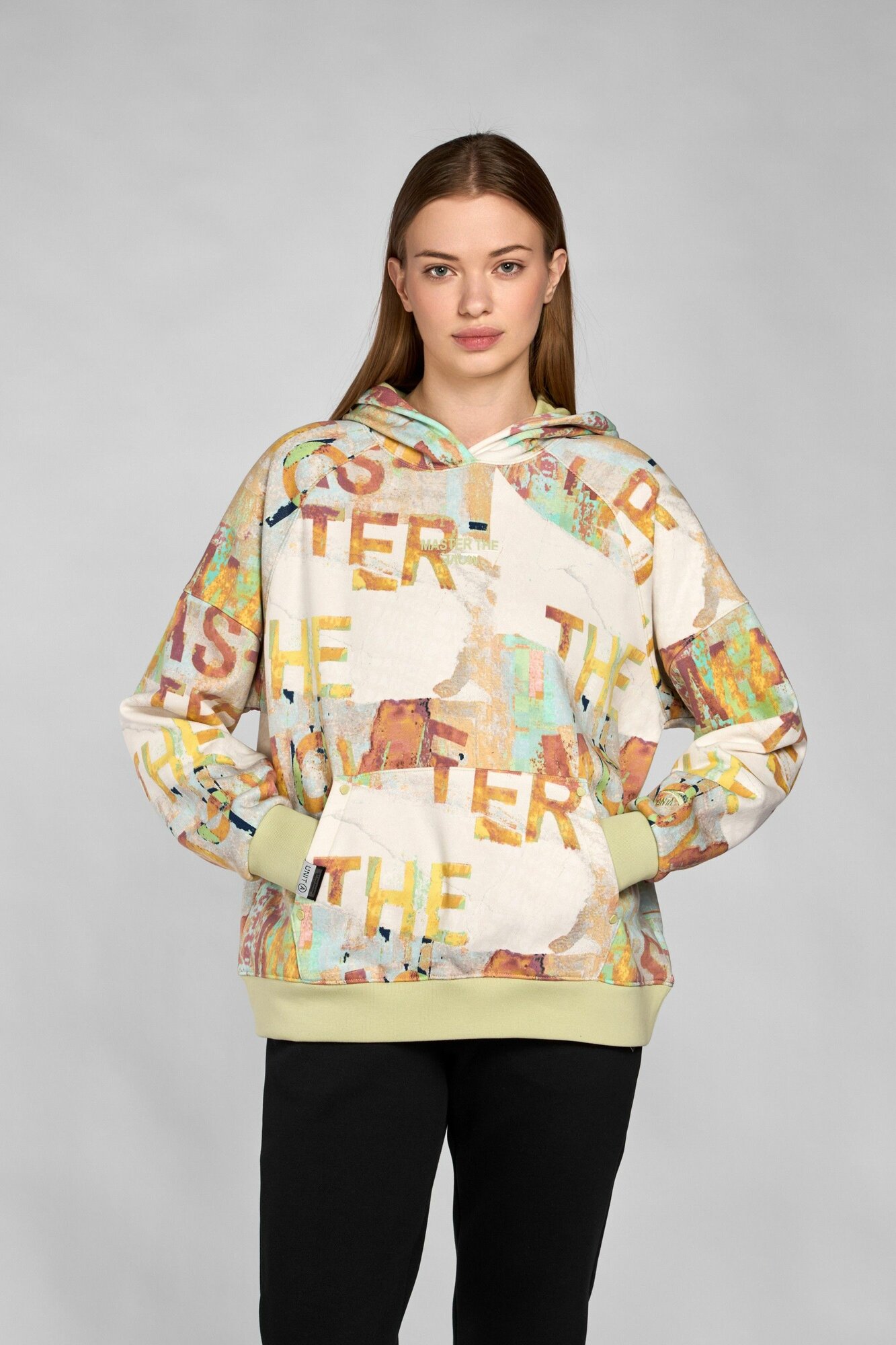 Худи спортивное