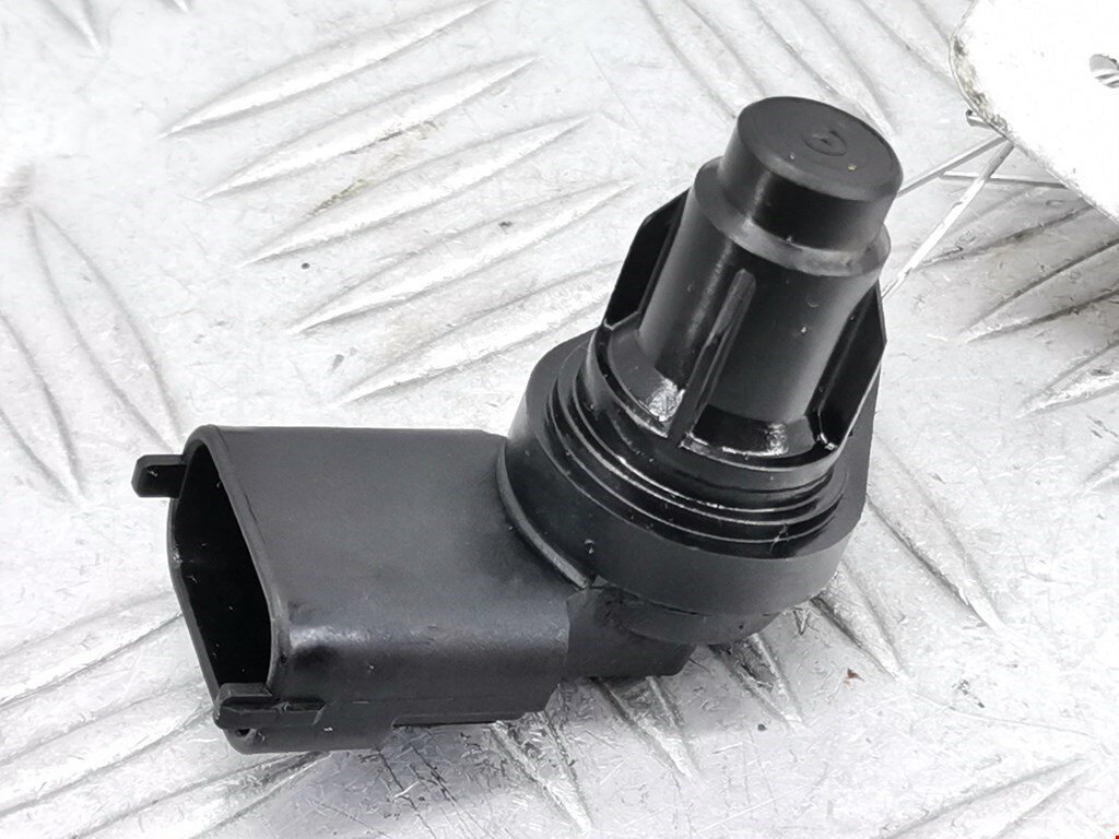 Датчик распредвала Kia Sportage 3 (SL) 391802A200 арт. 1848769