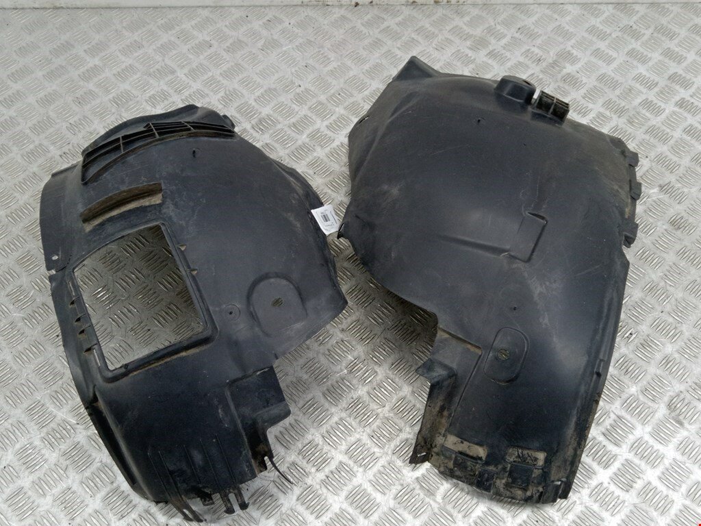 Подкрылок (защита крыла) передний левый Opel Astra H 13125604 арт. 2176999