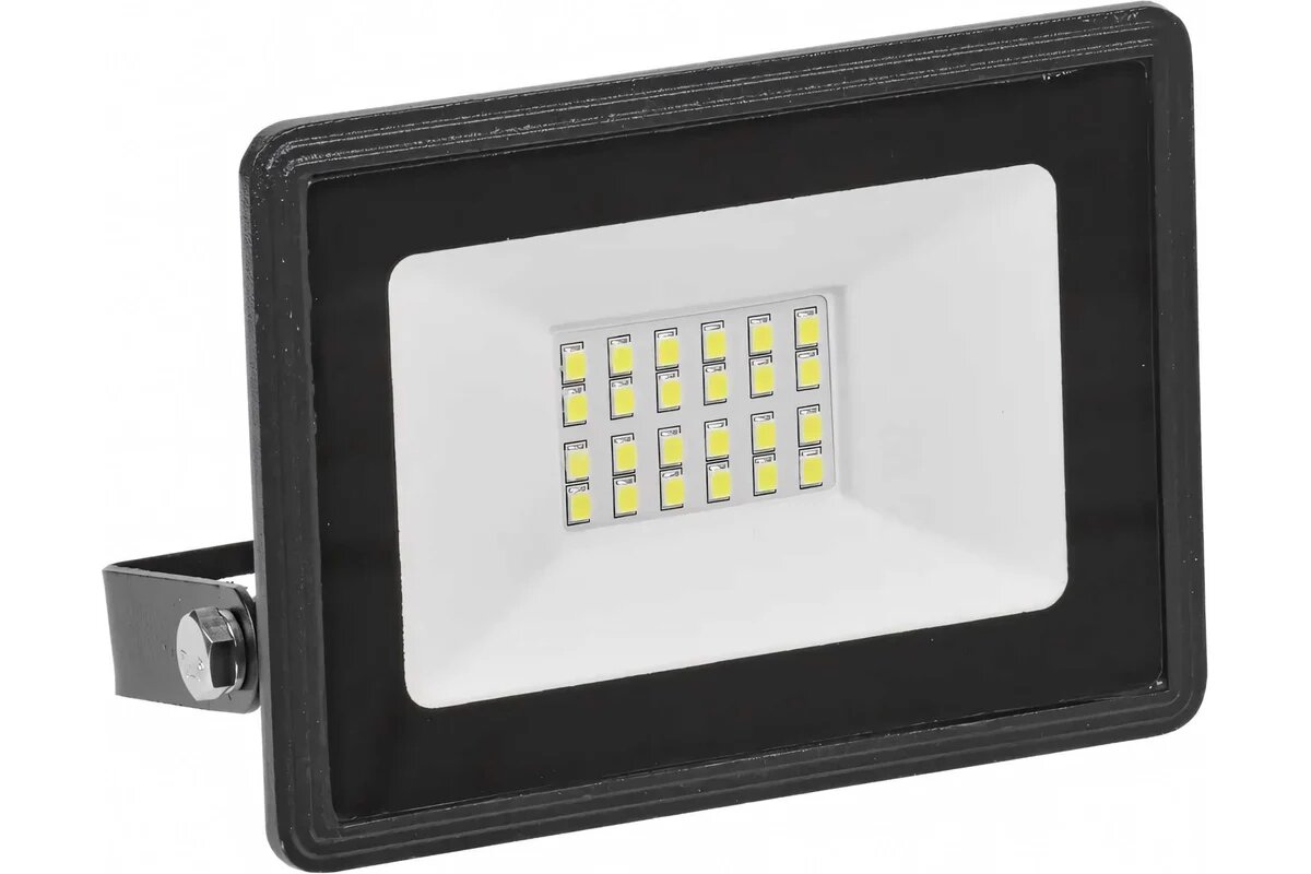 IEK СДО 06-30 светодиодный прожектор IP65 черный 6500K LPDO601-30-65-K02 на фасадах