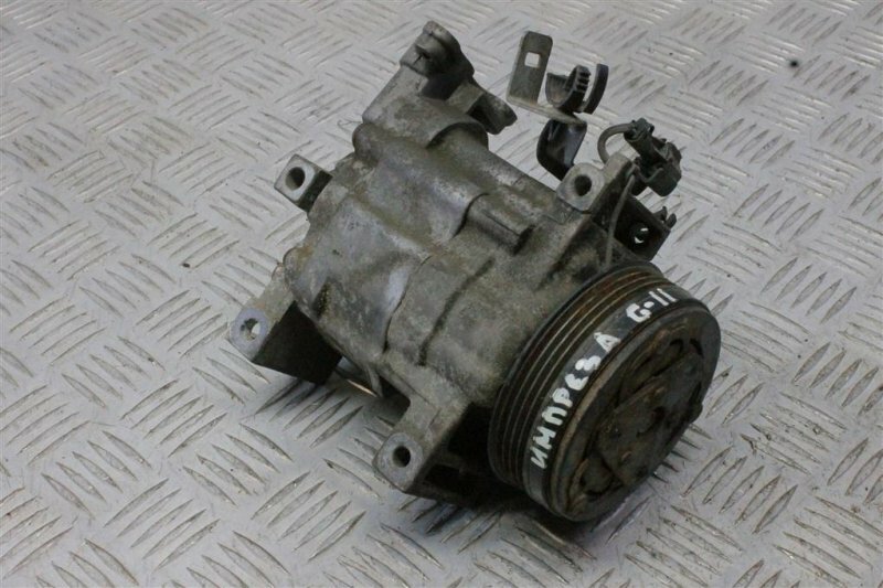 Б/У Компрессор кондиционера Subaru Impreza 1 G10 / Субару Импреза 1 G10 2.0 EJ201 135Л.С 1997