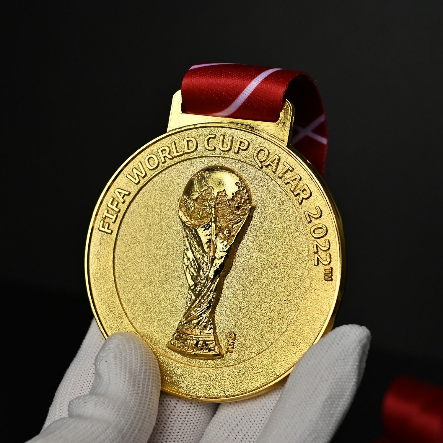 Медаль победителя Чемпионата мира по футболу FIFA 2022 Катара