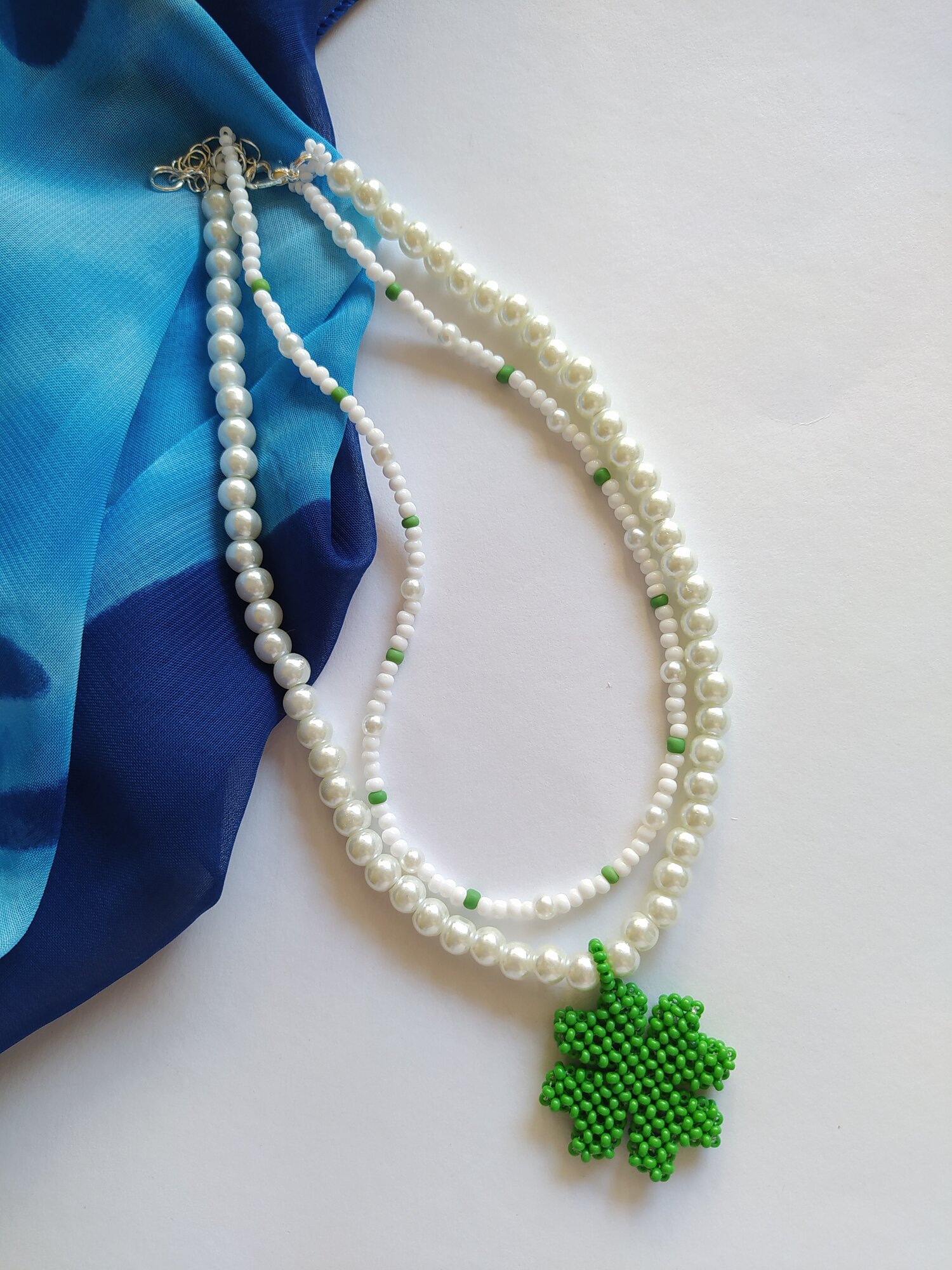 Колье, бисер