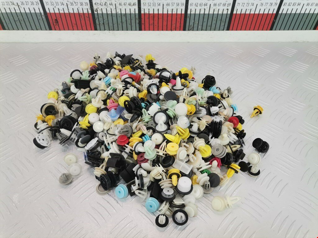 Клипса Ford Focus 1 арт. 1563235