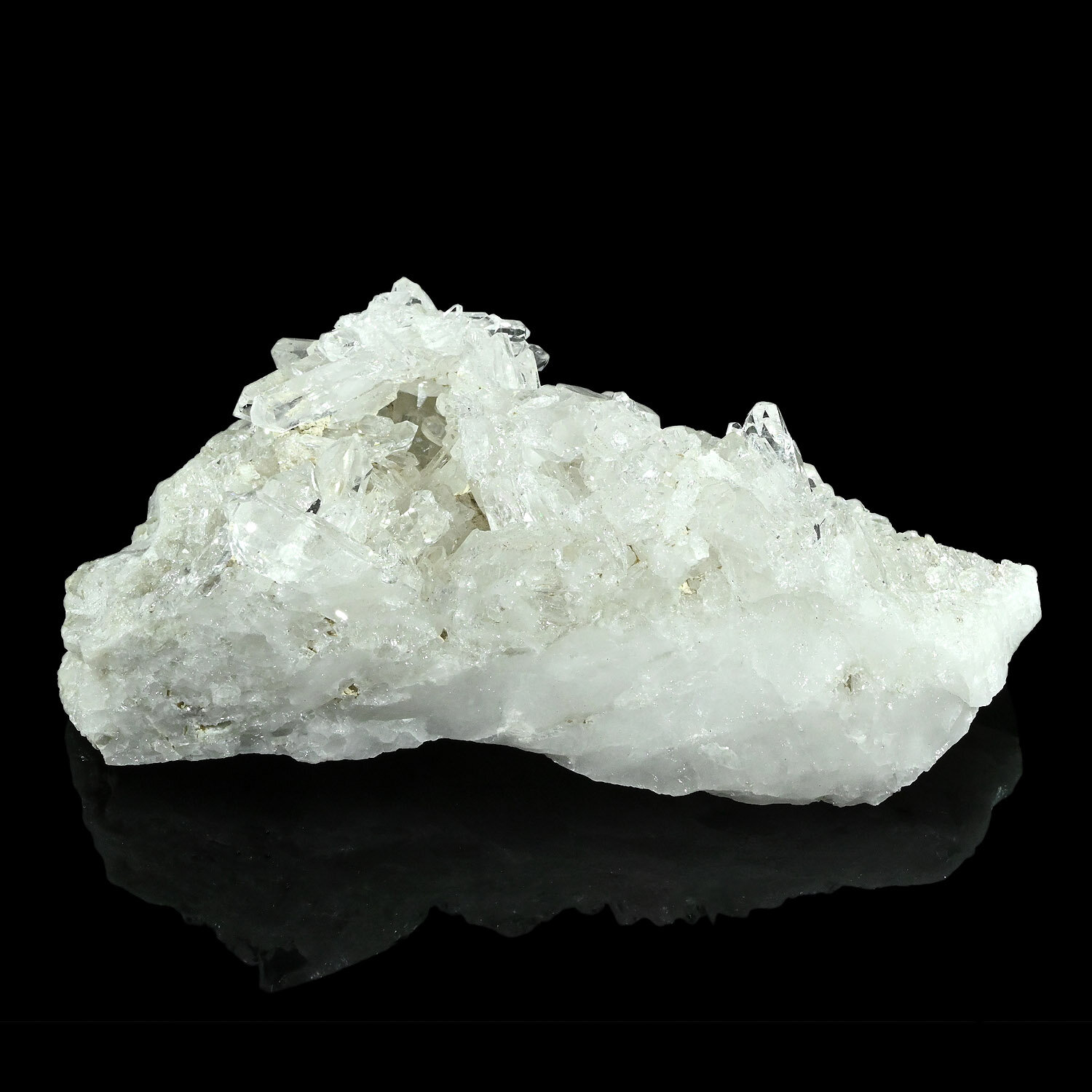 Друза из горного хрусталя 113*56*38мм, 240г (T) .