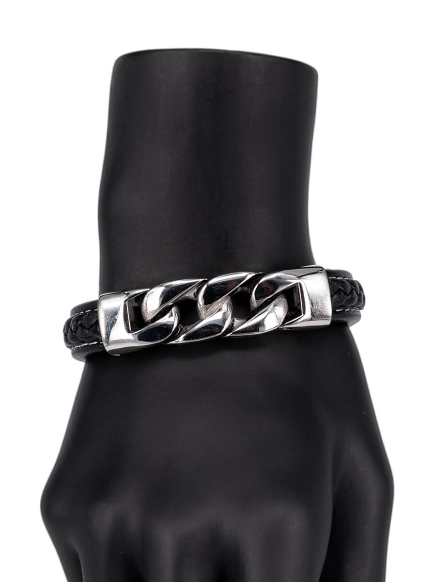 Плетеный браслет