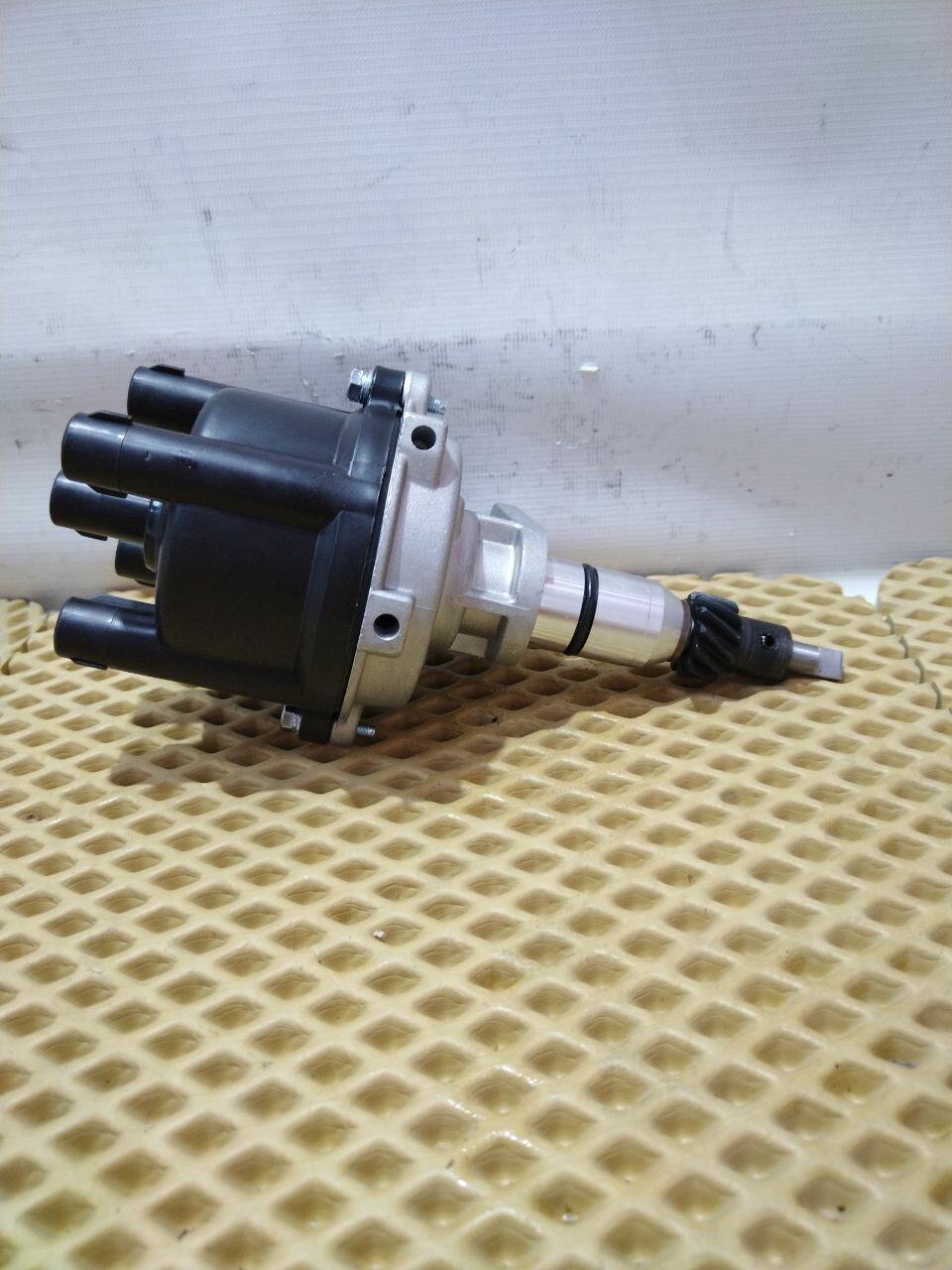 Трамблер Toyota 7KE