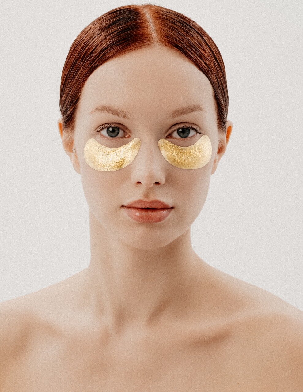 Маска "Золото 24К" под глаза, набор из 2 патчей