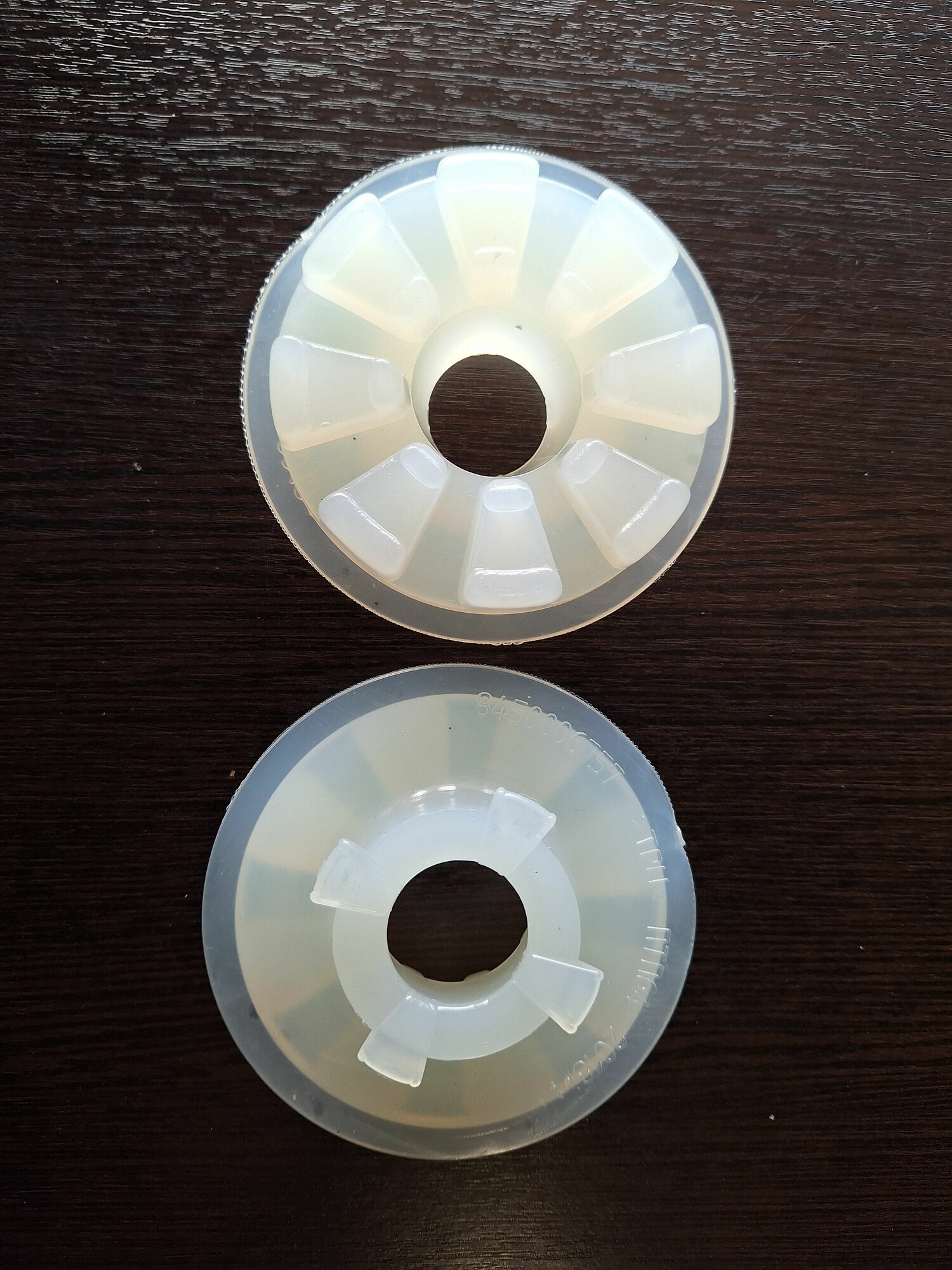 Проставки пружины задние верхние для а/м Лада Веста и их модификаций