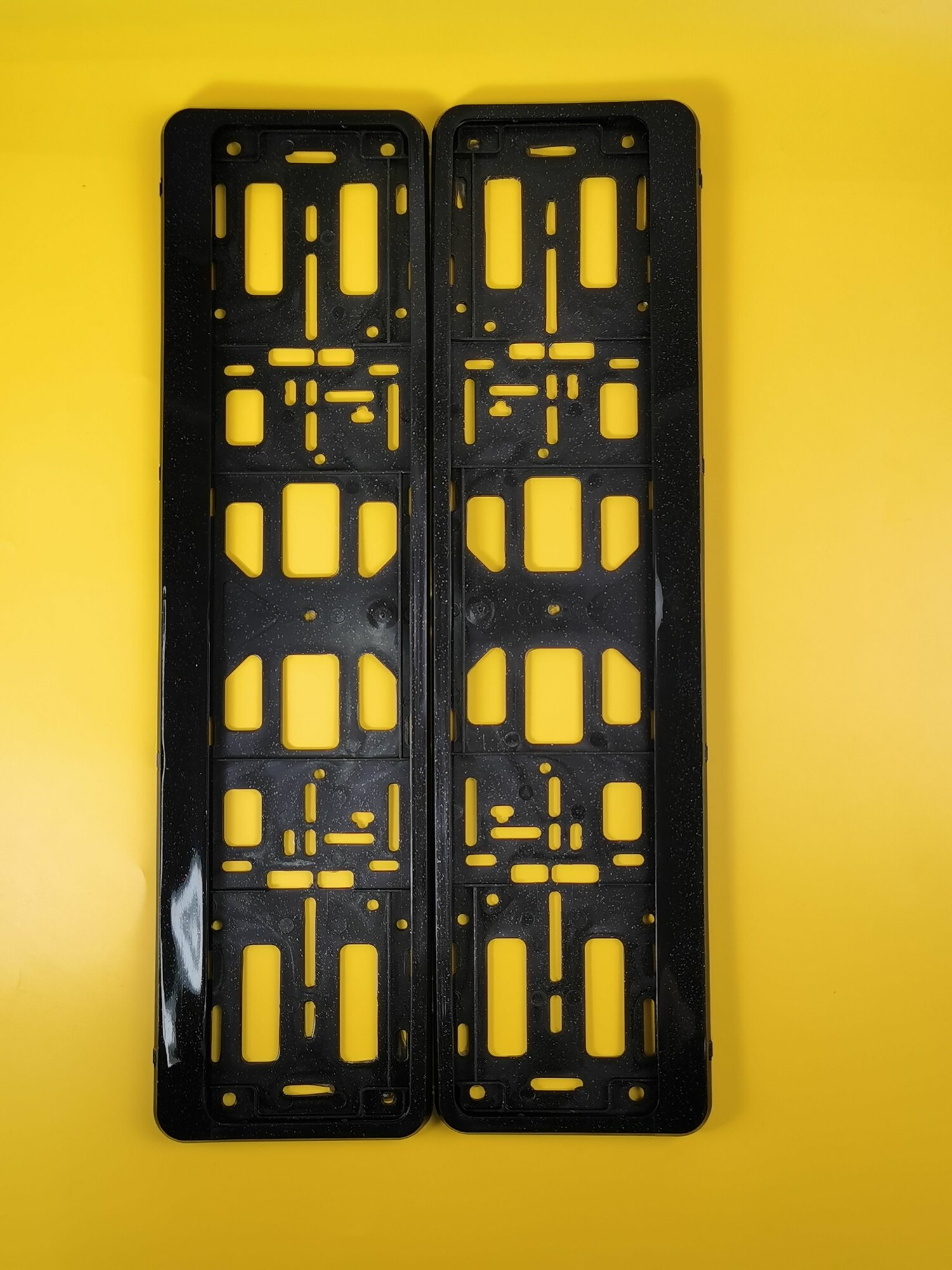 Рамка для номера автомобиля Триада, цвет черный С блёстками, комплект , 2 штуки