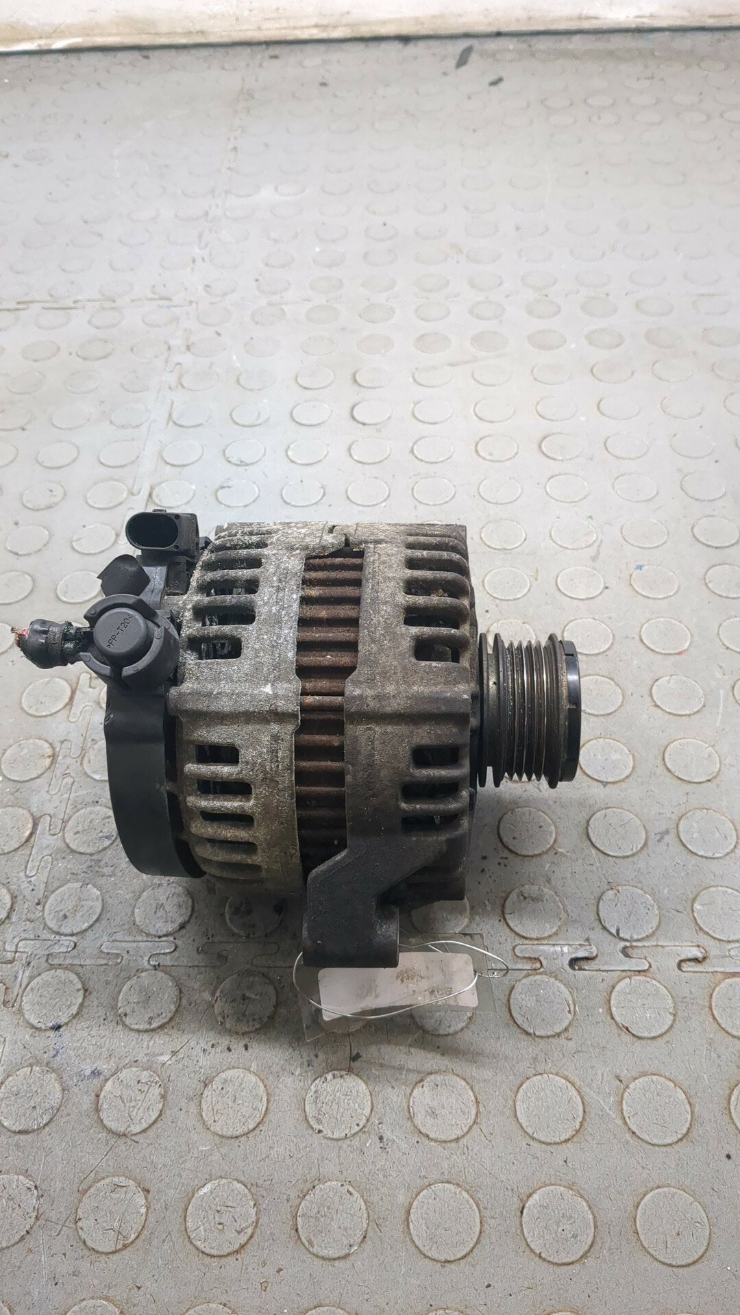 Генератор Volvo C70 Б/У