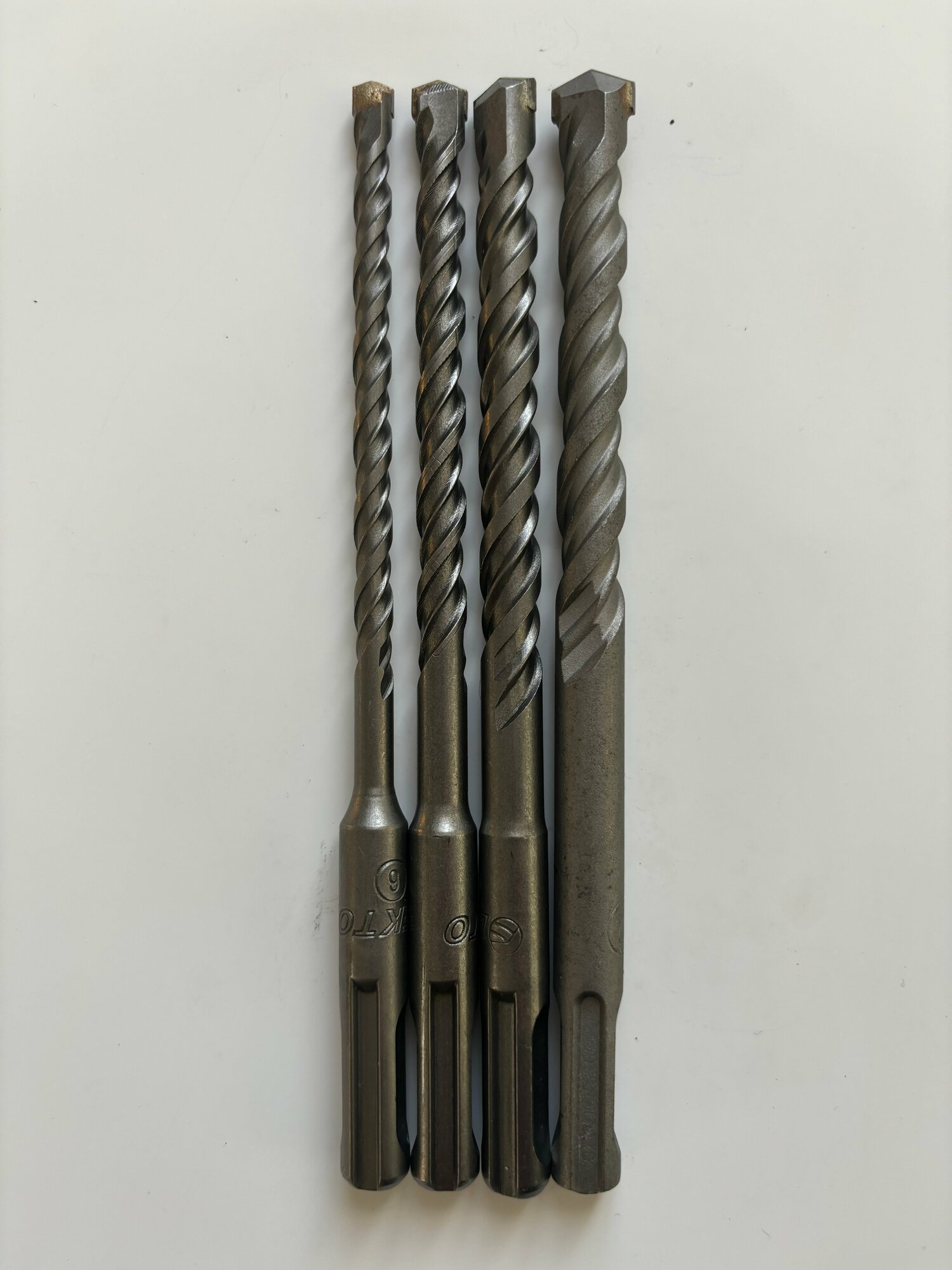 Набор буров по бетону 4 шт 6 х 160, 8 х 160, 10 х 160, 12 х 160 мм SDS-plus EKTO