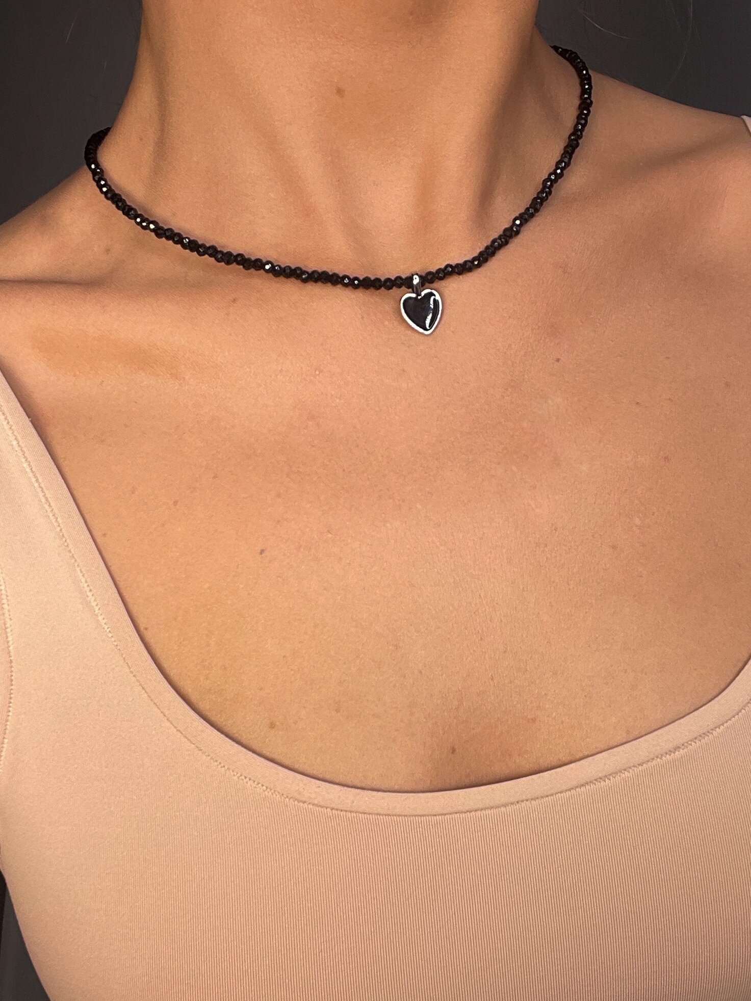 Колье, шпинель