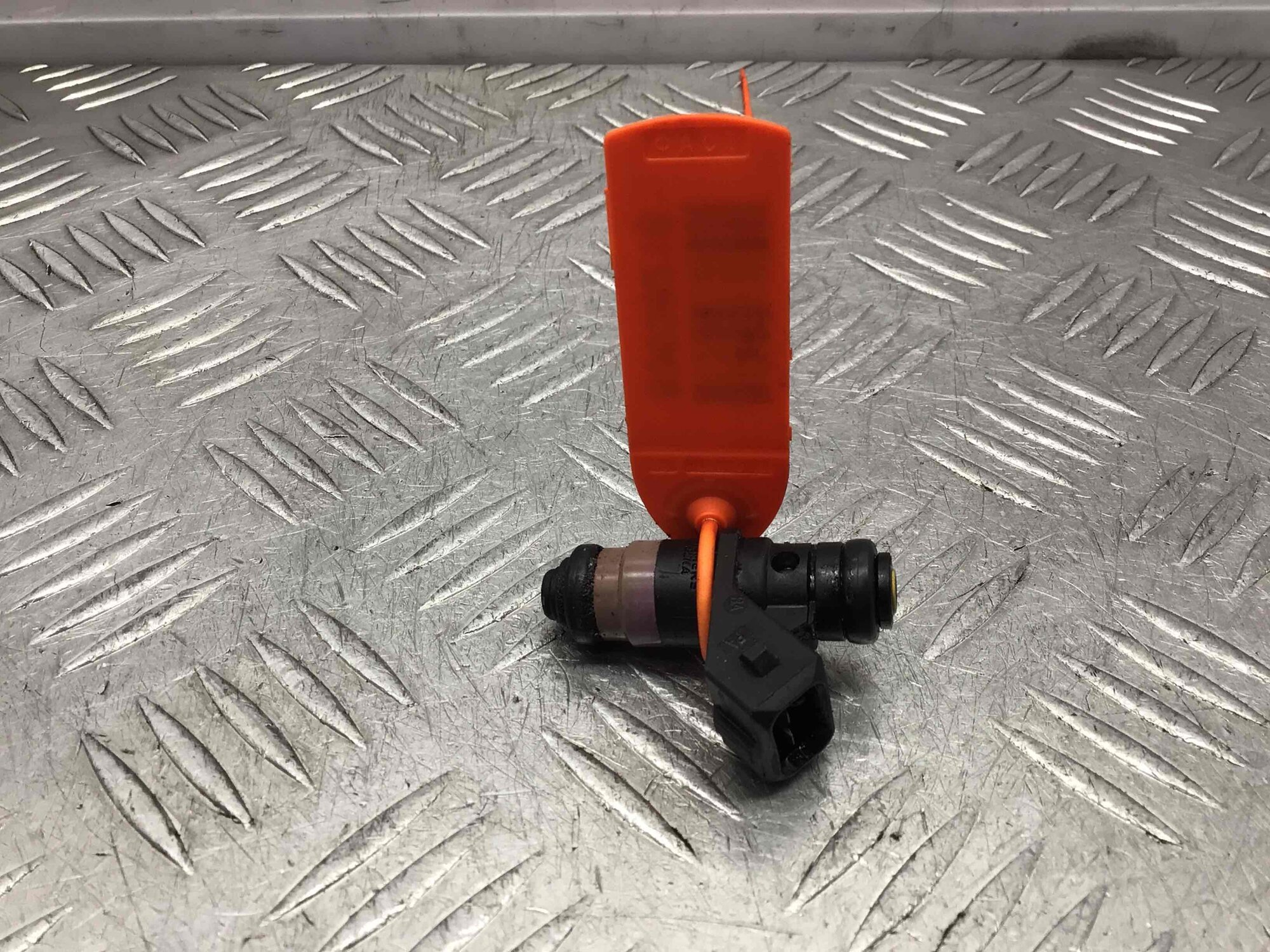 Б/У Форсунка Renault Megane 2 поколение [рестайлинг] (2006-2009) 2007 г.