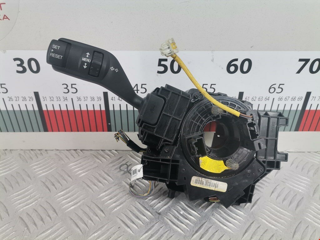 Переключатель поворотов (ближний дальний свет) Ford Focus 2 1383686 арт. 467544
