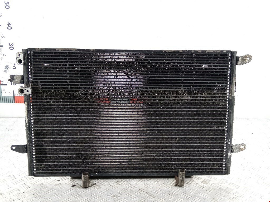 Радиатор кондиционера Volkswagen Phaeton 3D0820411G арт. 2069042