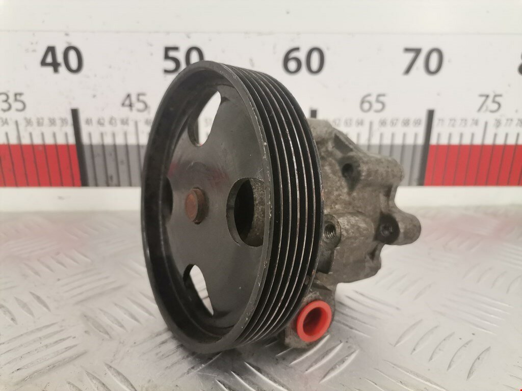 Насос гидроусилителя руля (ГУР) Ford Fusion 1416165 арт. 505510