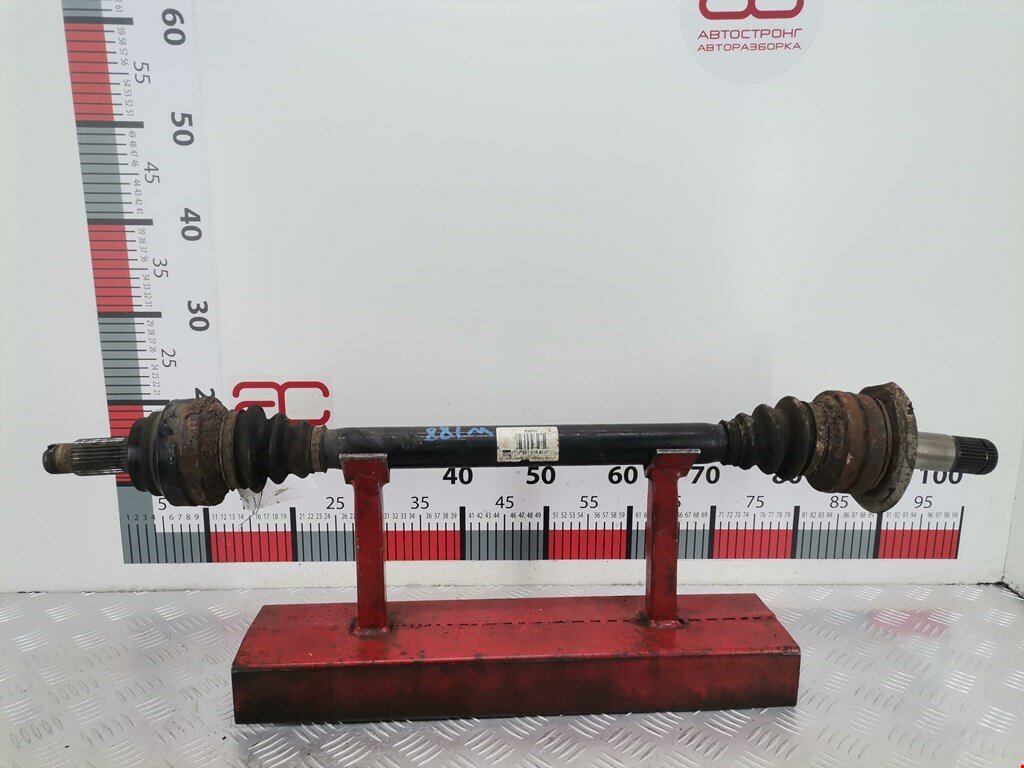 Полуось задняя правая (приводной вал шрус) BMW 5-Series (F07/F10/F11/F18) 33207647026 арт. 1767702