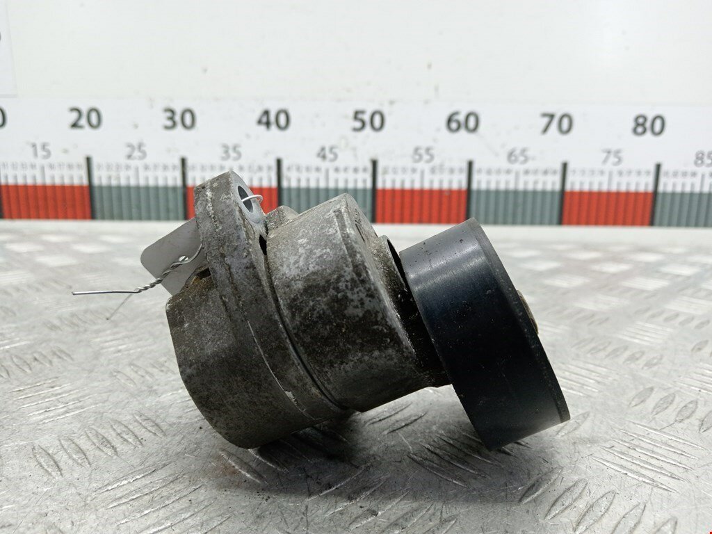 Натяжитель ремня генератора (приводного поликлинового ремня Opel Vectra B 24412292 арт. 2098486