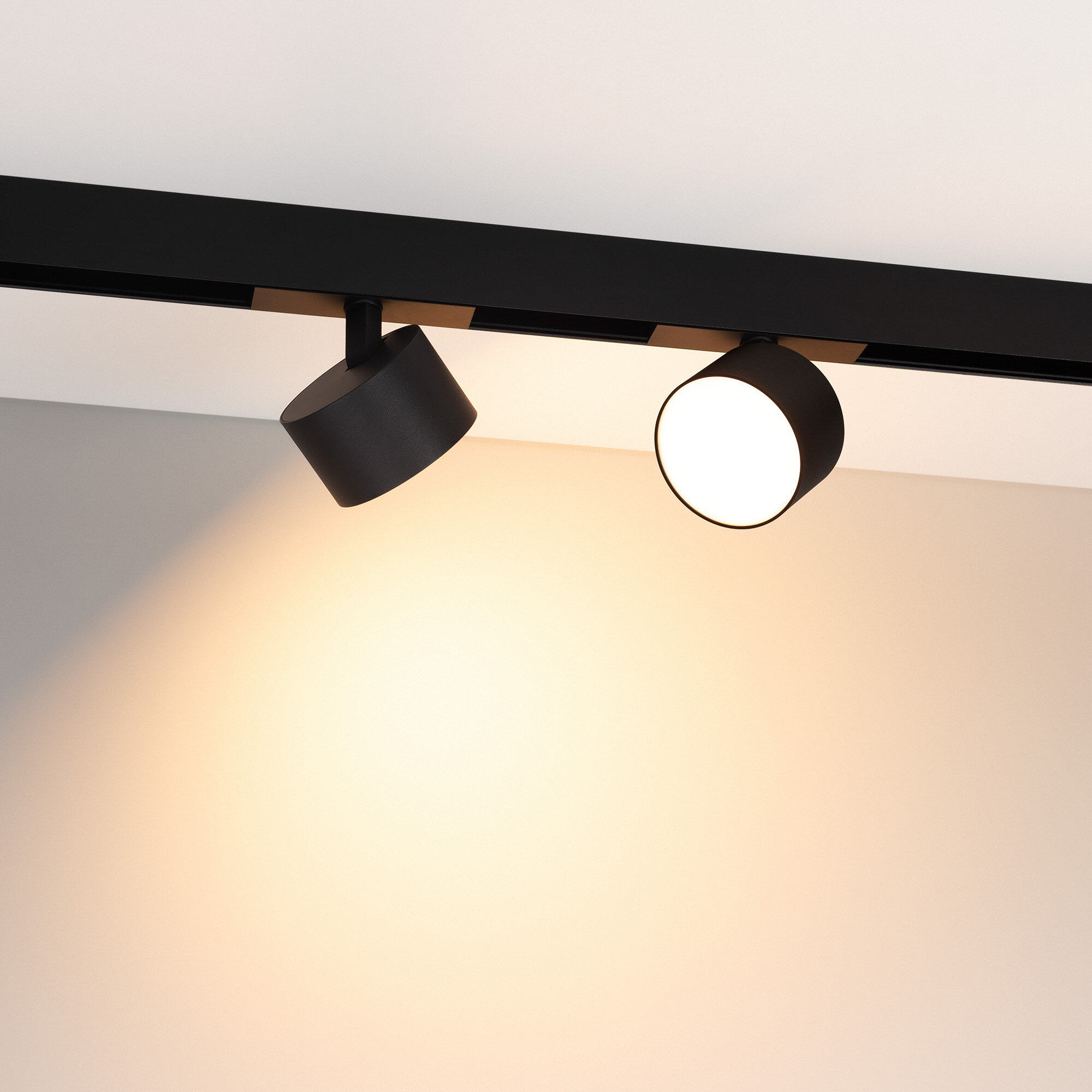 048357 Светильник MAG-ORIENT-RONDO-R120-15W Day4000-MIX (BK, 110 deg, 48V, TUYA Zigbee) (Arlight, IP20 Металл)