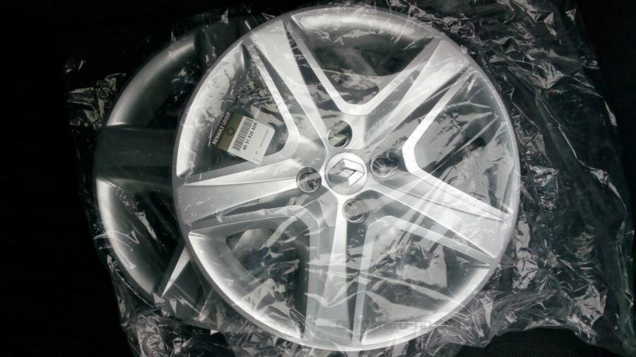 RENAULT 403152550R Колпак колеса R16