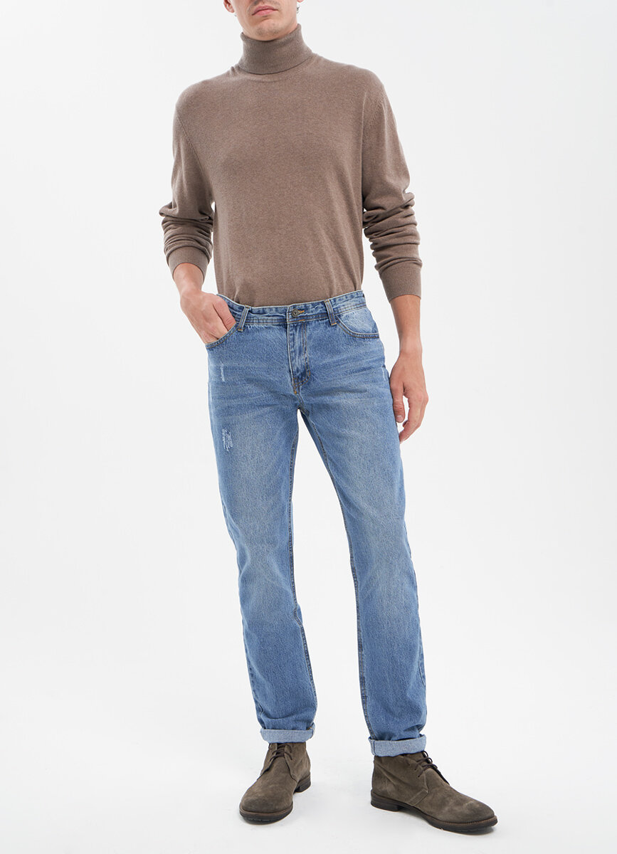 Джинсы зауженные 