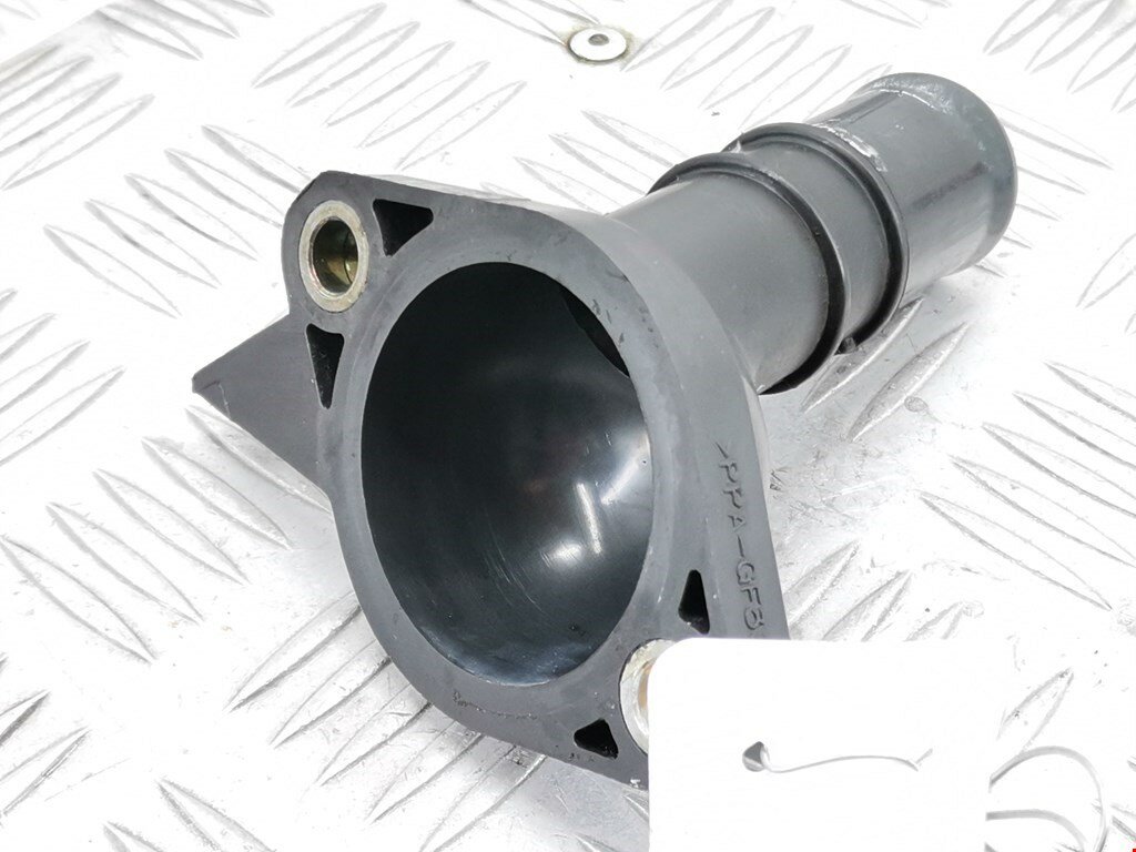 Корпус термостата Mazda 3 BK ZJ0115172 арт. 1905661