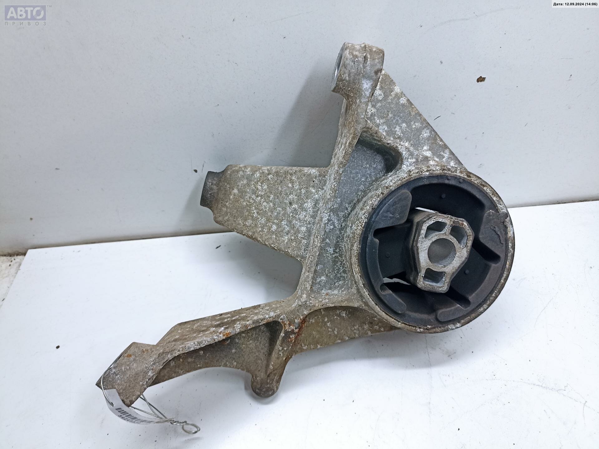 Подушка крепления КПП Opel Antara (2006-2015)